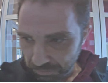 Two Fraud Suspects to identify - Ottawa Police Service