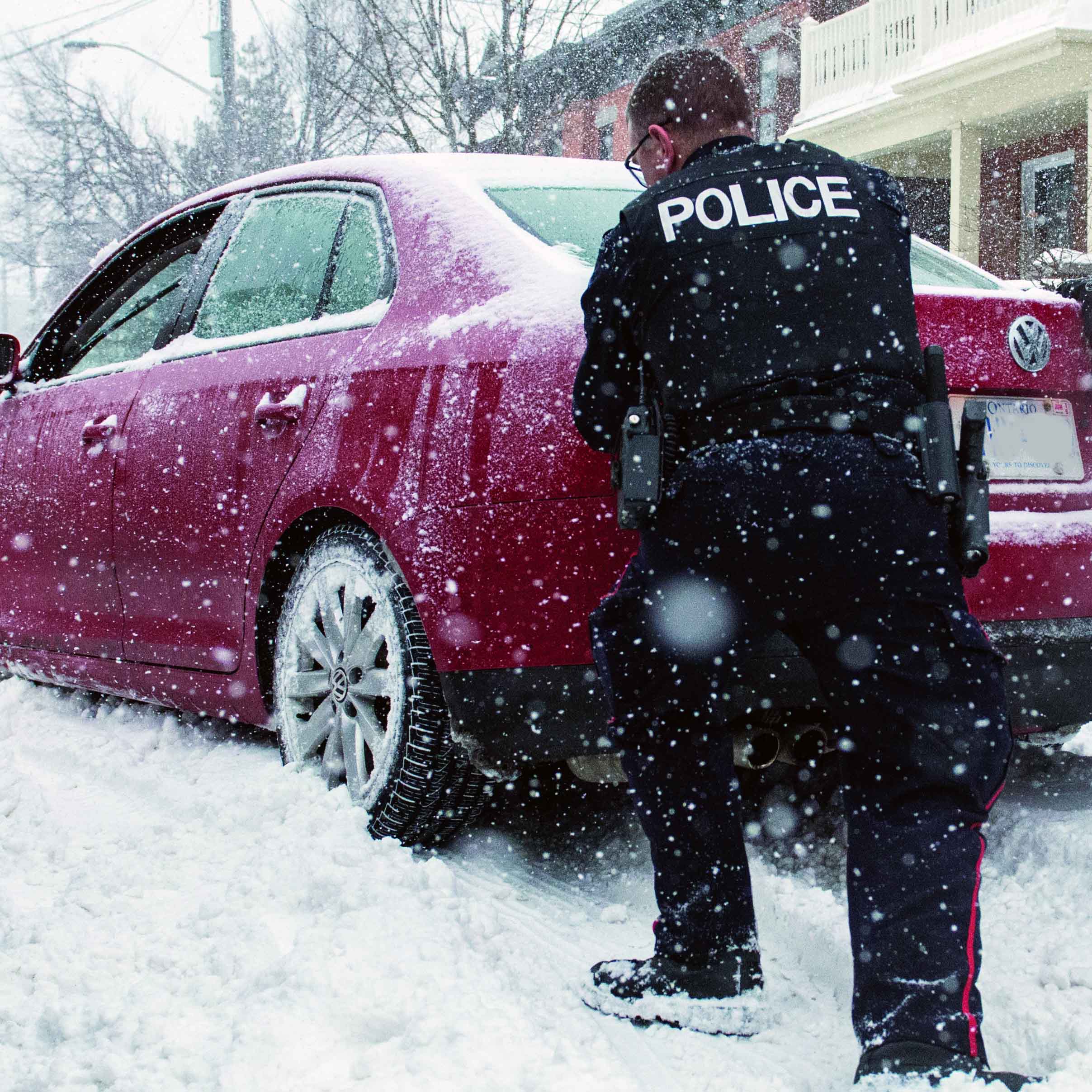 Woman who ran out of gas gets help from Neighbourhood Resource Team ...