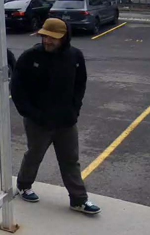 Suspects to identify on Bell Street break and enter - Ottawa Police Service